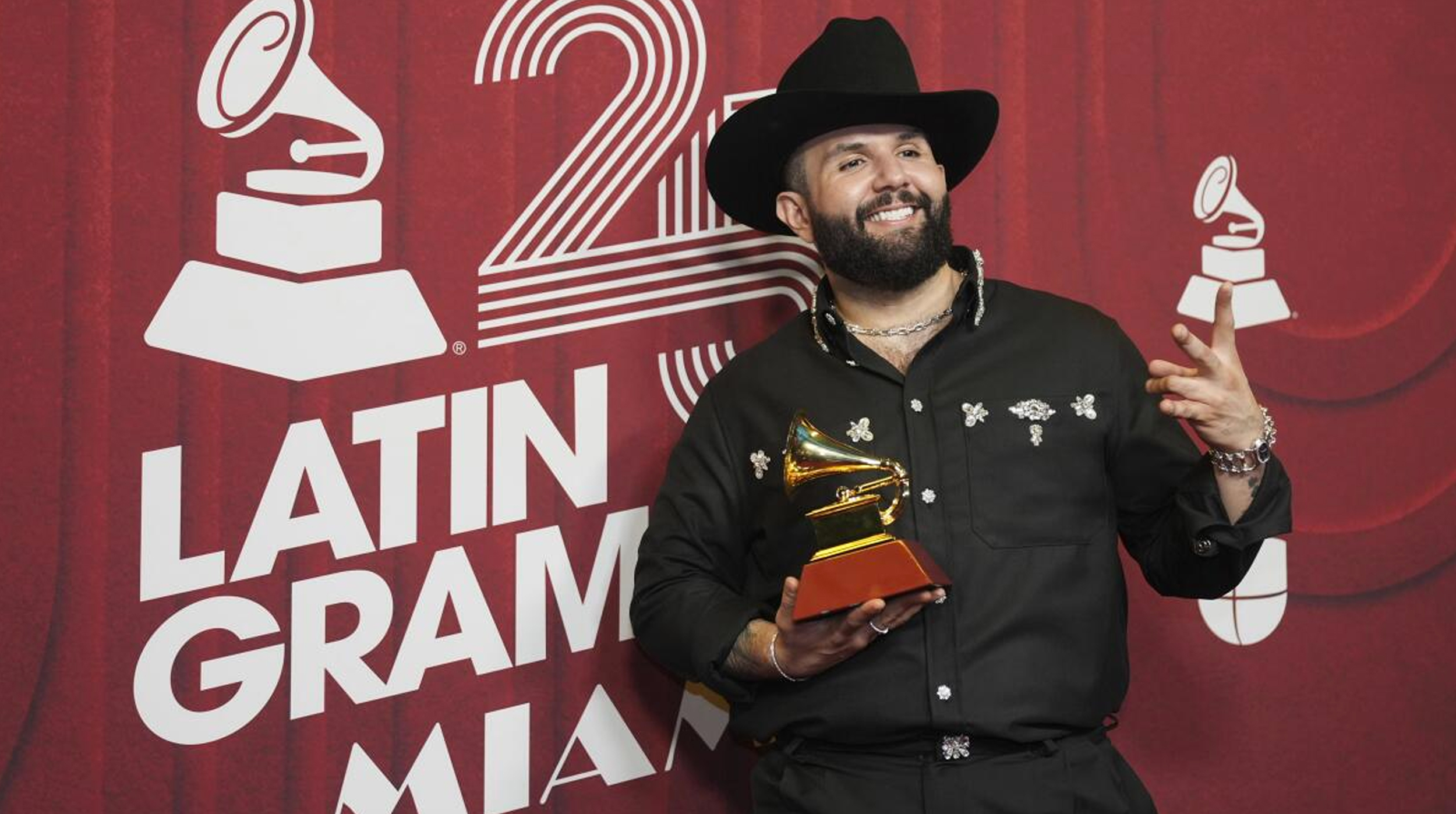 CARÍN LEÓN CONQUISTA SU PRIMER GRAMMY - La Comadre 101.7 | La Música ...