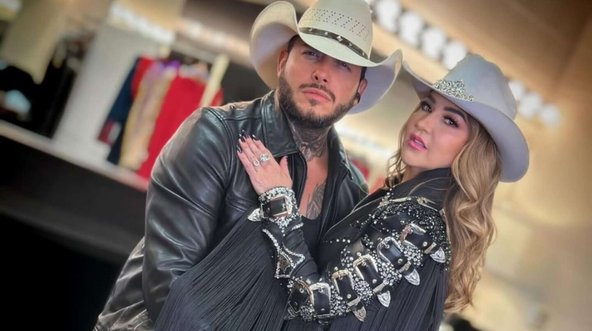CIBAD HERNÁNDEZ SE MOLESTA CON REPORTERO POR CONFUSIÓN CON ALICIA ...